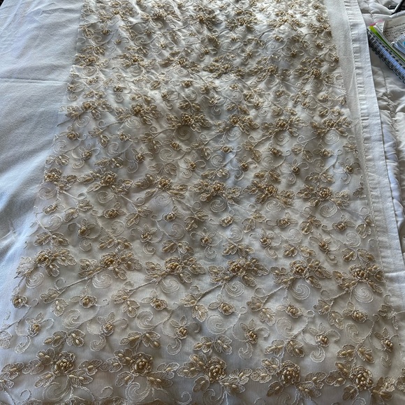 None | Other | Pearl And Floral Design Netting Fabric Ivory Pearls ...
